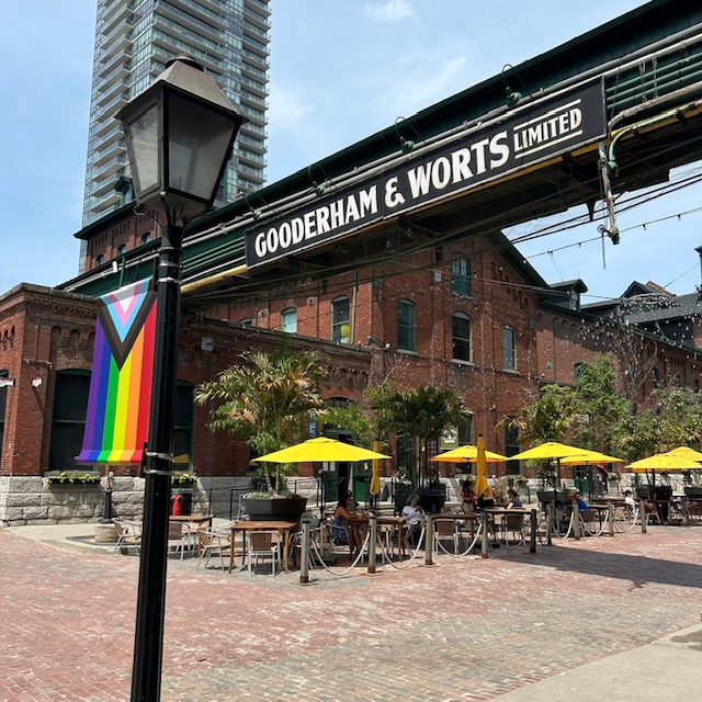 Toronto, Canada: Distillery District – Rene Hoeflaak